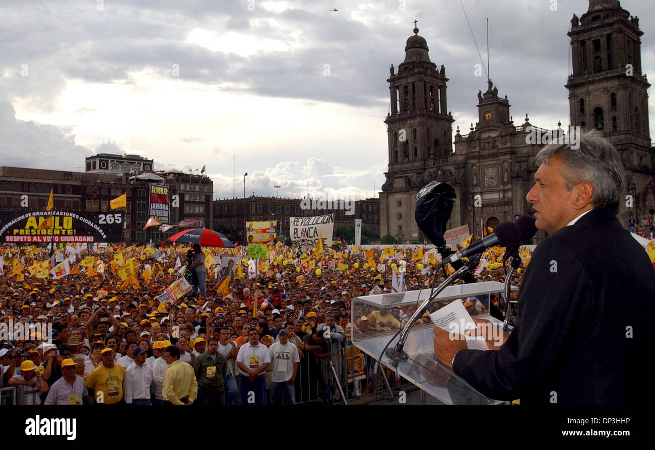 Jul 08, 2006; Mexico City, MEXICO; Democratic Revolution Party (PRD ...