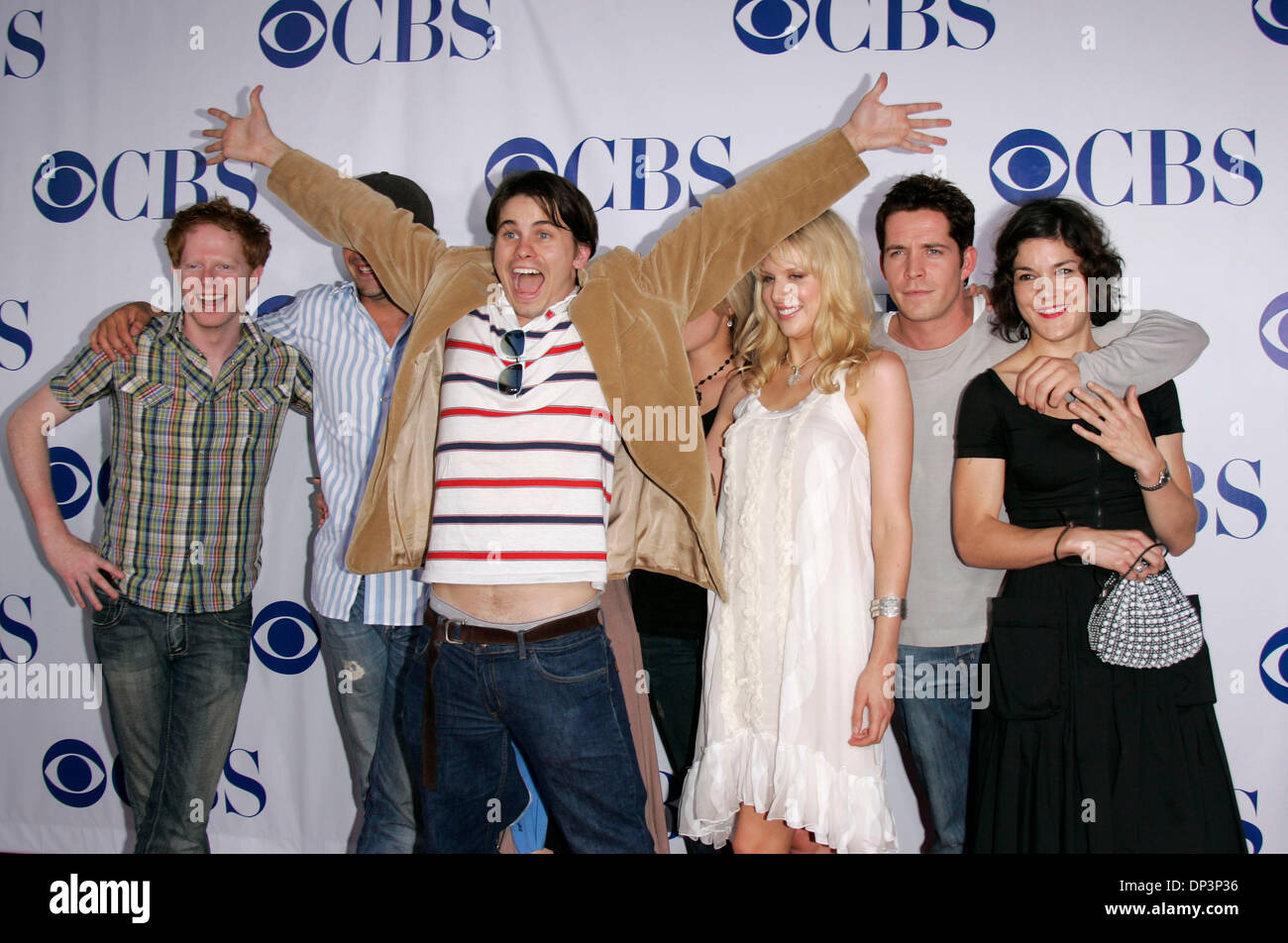 Jul 15, 2006; Pasadena, California, USA; Actor JASON RITTER & CAST of ...