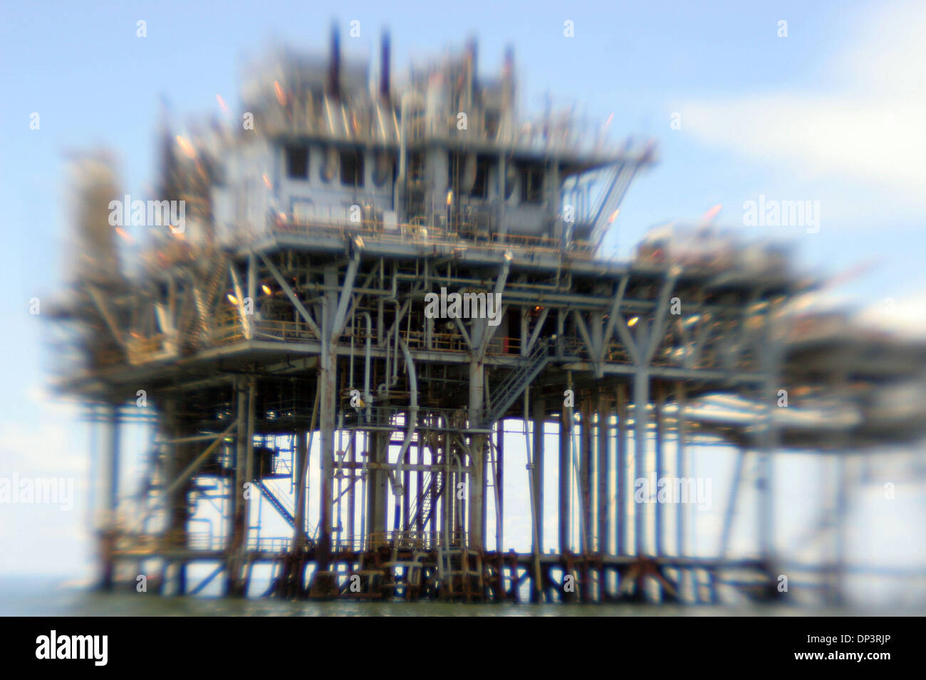 Jul 15, 2006; Gulf of Mexico, USA; Offshore oil rig drilling platforms ...