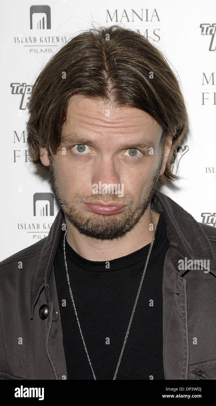 Tripping forward screening hi-res stock photography and images - Alamy