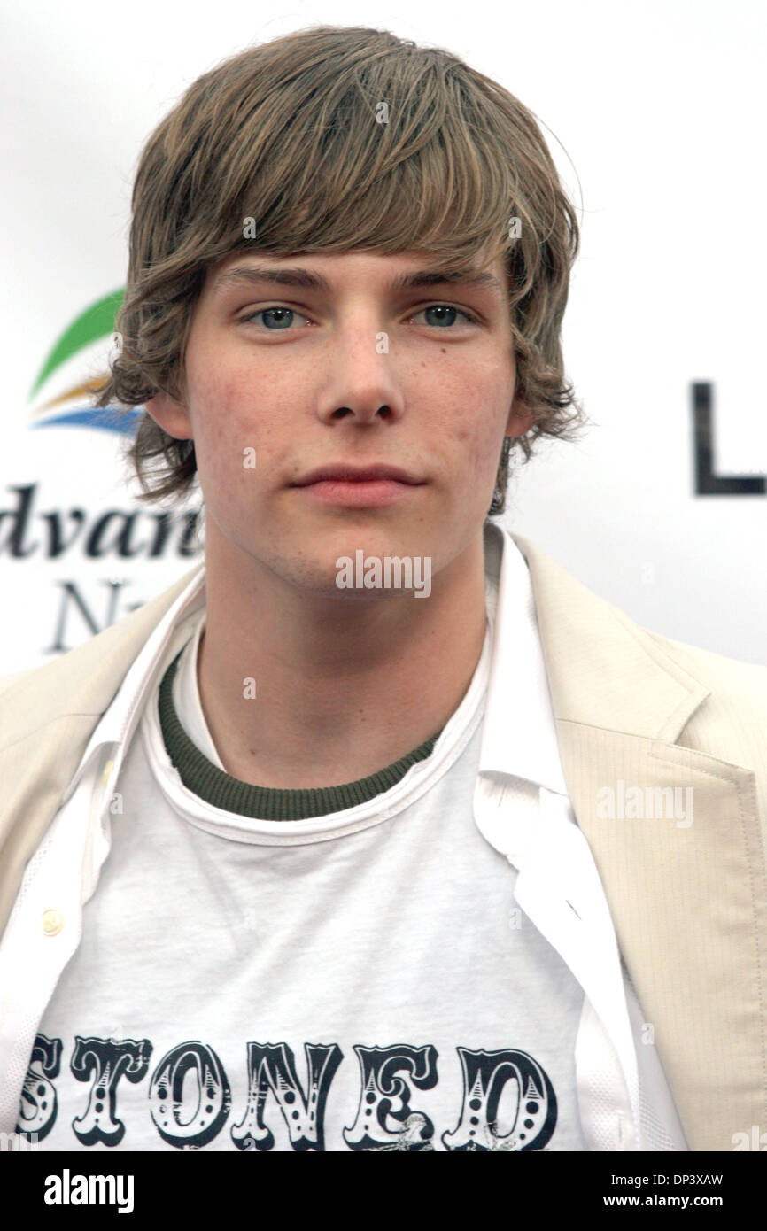 Jul 19, 2006; Hollywood, CA, USA; Actor HUNTER PARRISH at the premiere ...