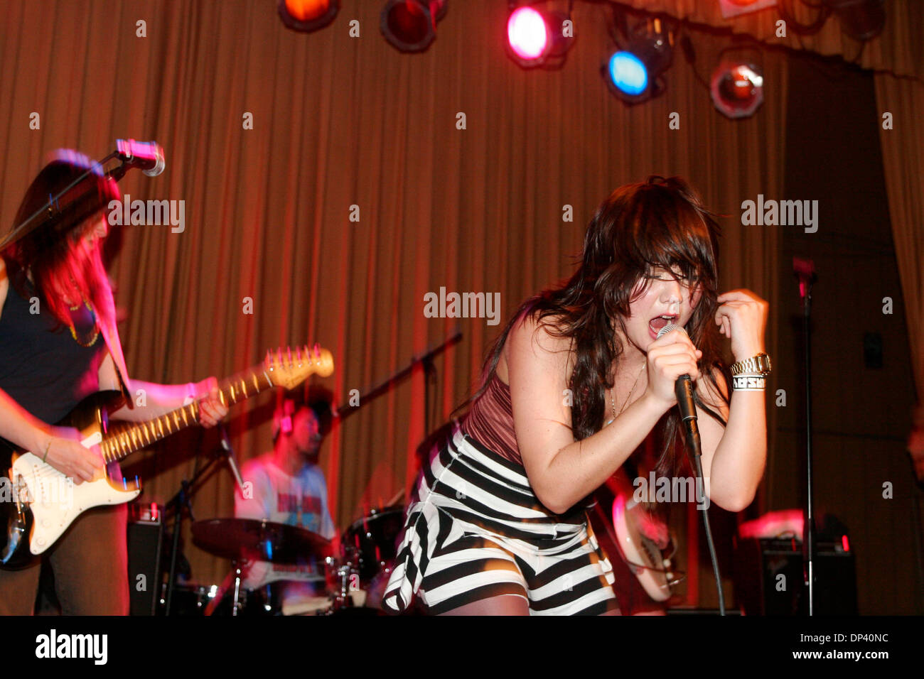 Jul 20, 2006; Brooklyn, NY, USA; Lead singer Lovefoxxx performs with ...