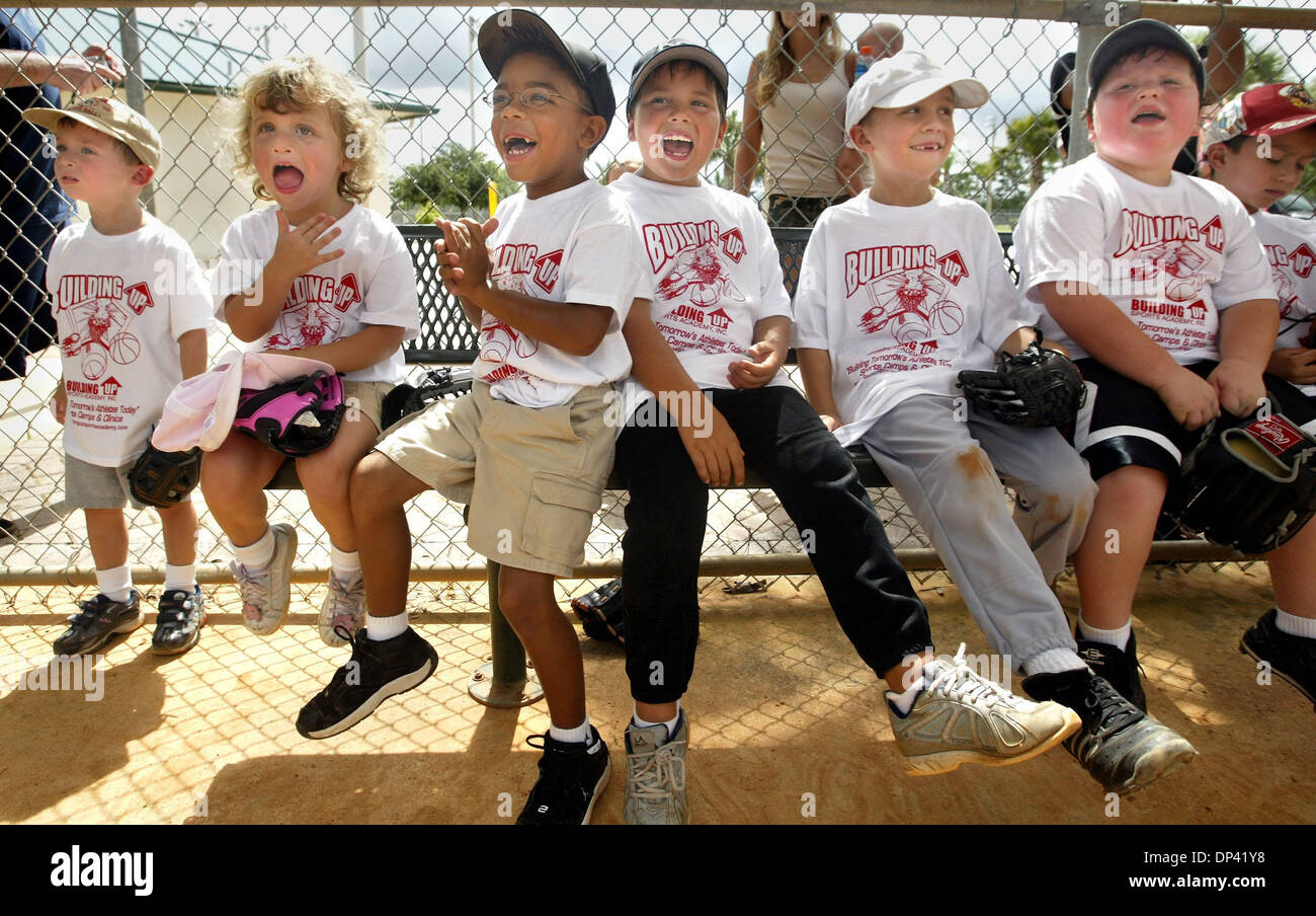Peters cheer hi-res stock photography and images - Alamy