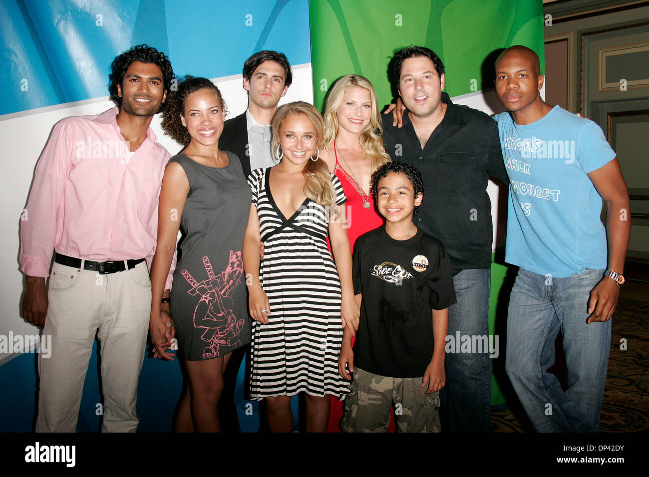 Jul 22, 2006; Pasadena, California, USA; Cast of HEROES at the Summer ...