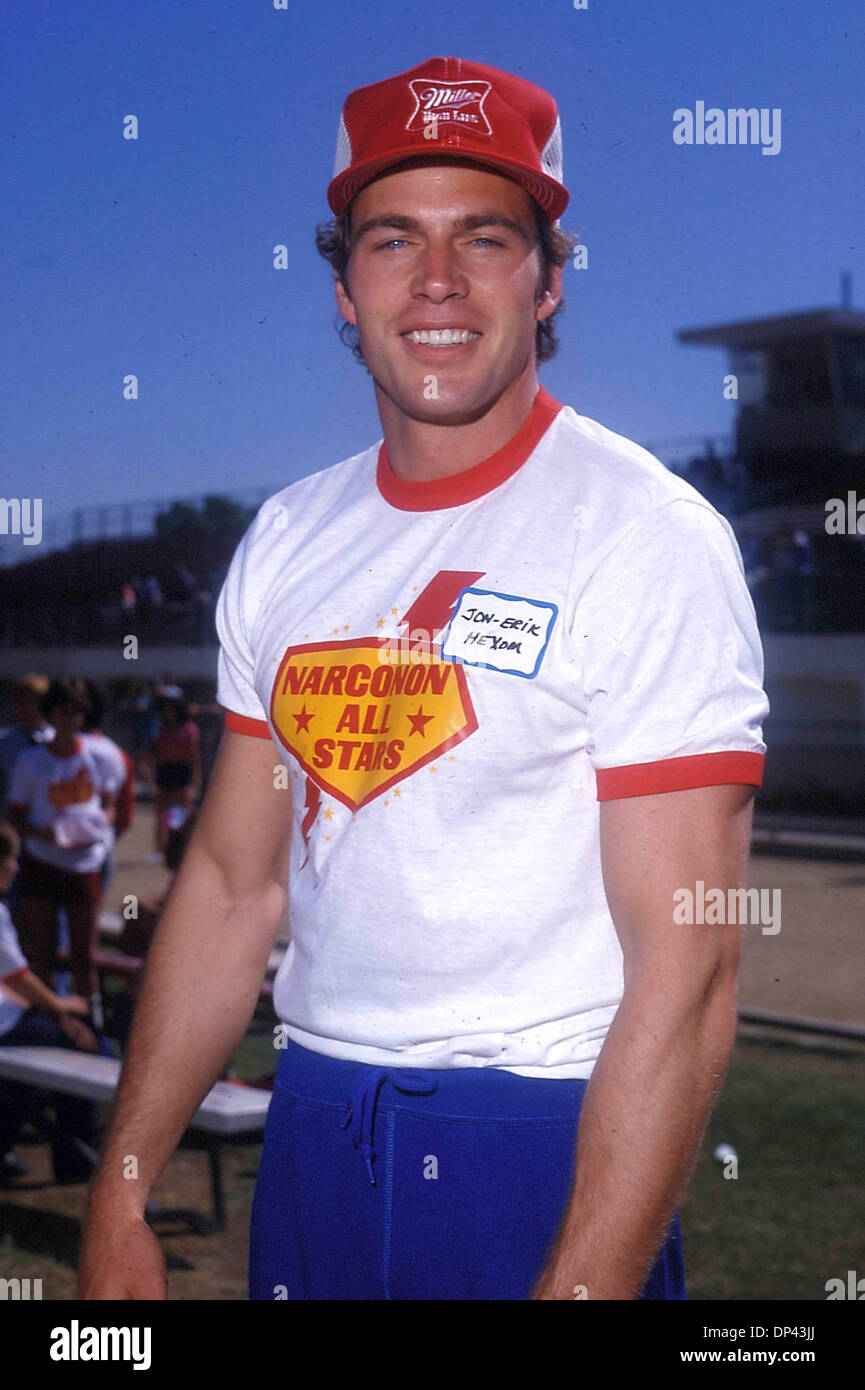 Jon erik hexum hi-res stock photography and images - Alamy