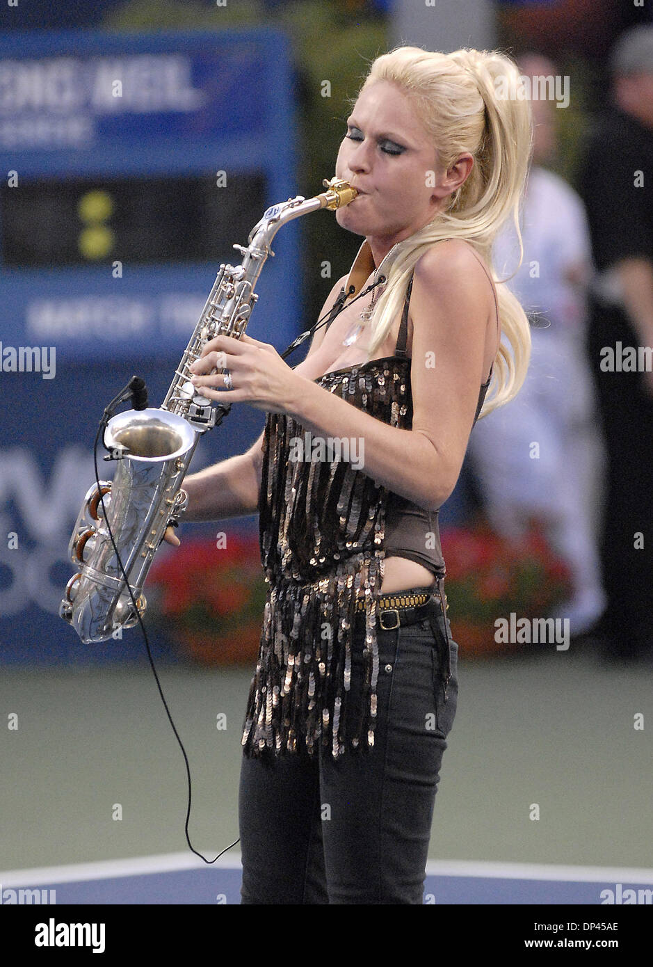 Mindi hi-res stock photography and images - Alamy