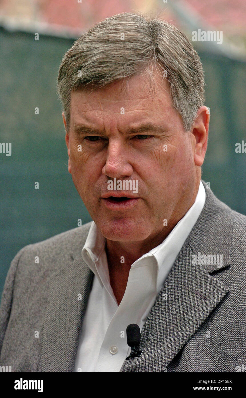 Jul 25, 2006; Johnson City, TX, USA; Blanco County Sheriff Bill Elsbury ...