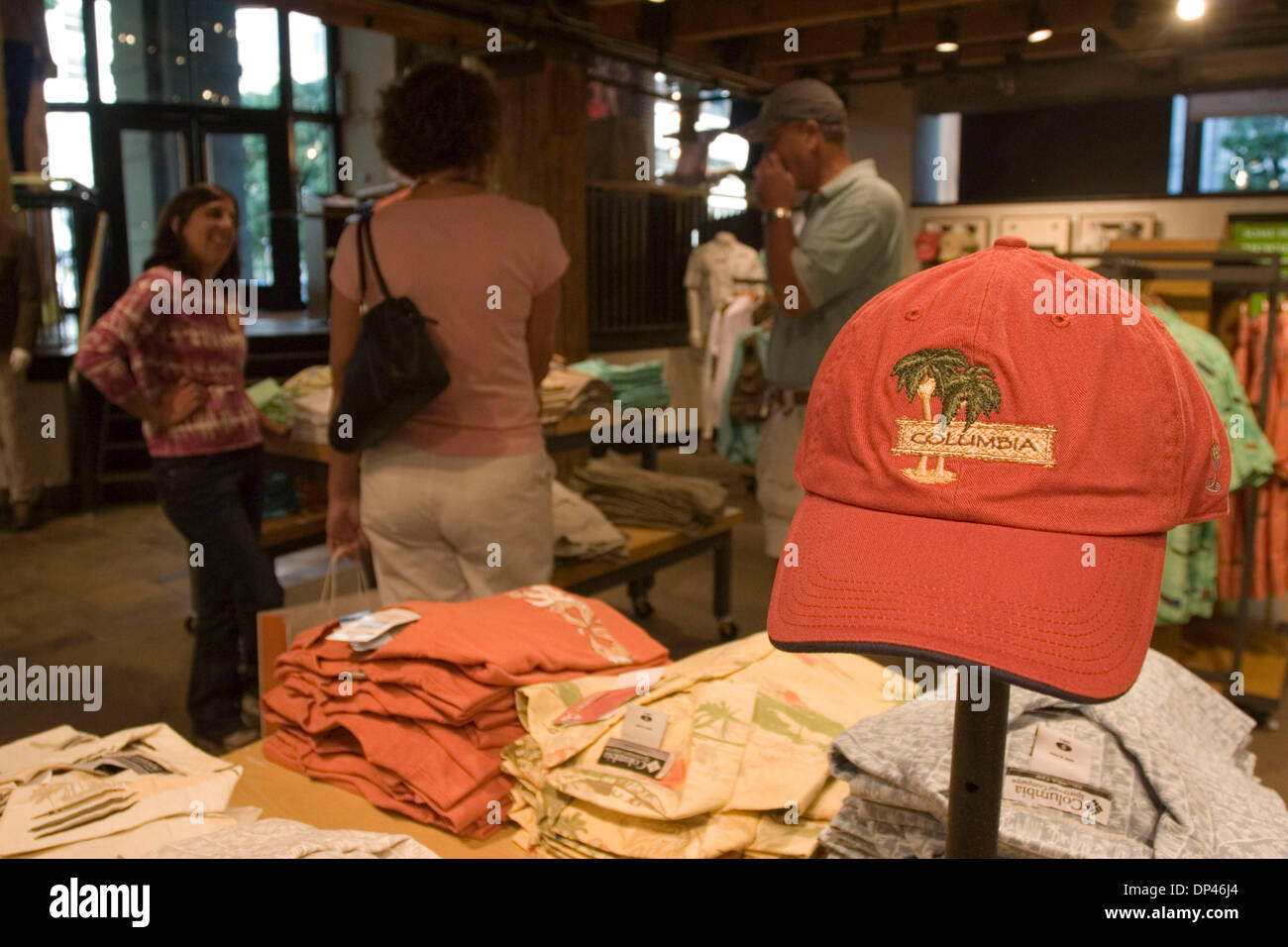 Portland columbia sportswear hi-res stock photography and images - Alamy