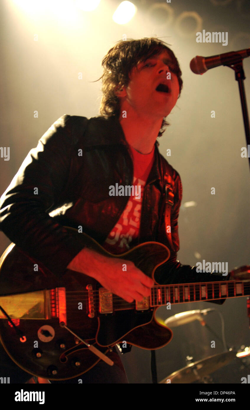 Ryan adams tour hi-res stock photography and images - Alamy