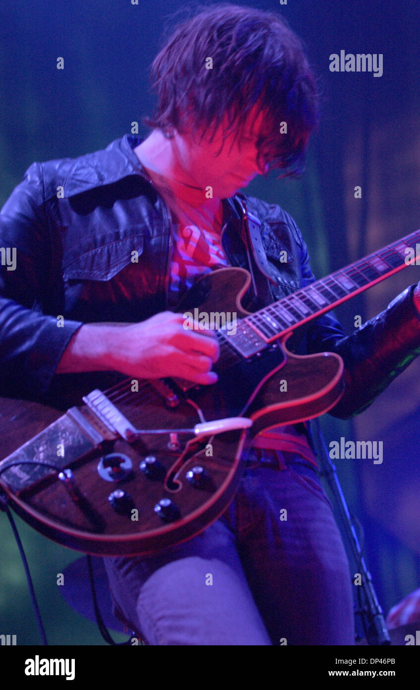 Ryan adams tour hi-res stock photography and images - Alamy