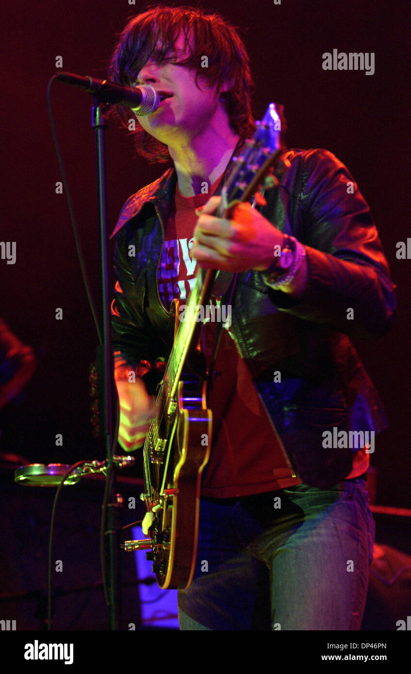 Ryan adams tour hi-res stock photography and images - Alamy
