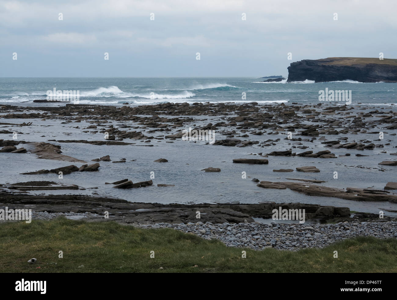 Kilkee beach hi-res stock photography and images - Alamy