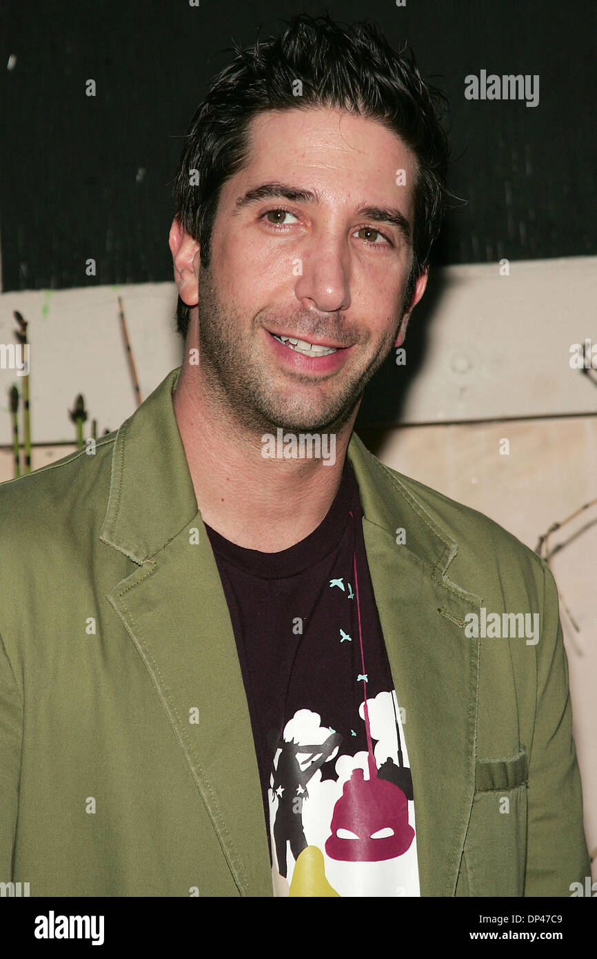 Actor david lodge hi-res stock photography and images - Alamy