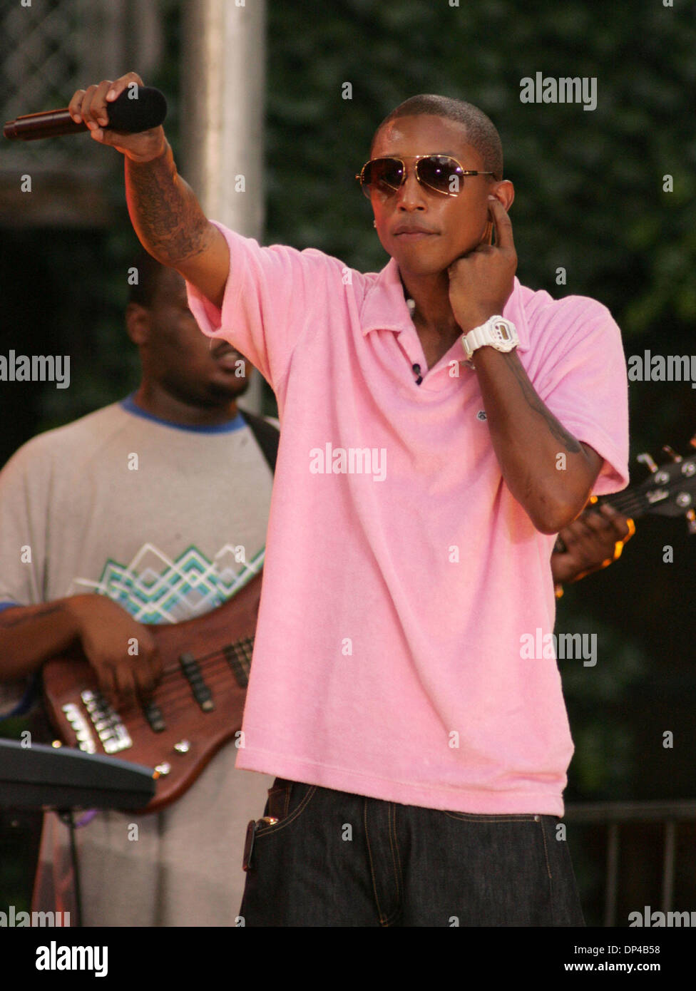 Pharrell williams in concert hi-res stock photography and images - Alamy