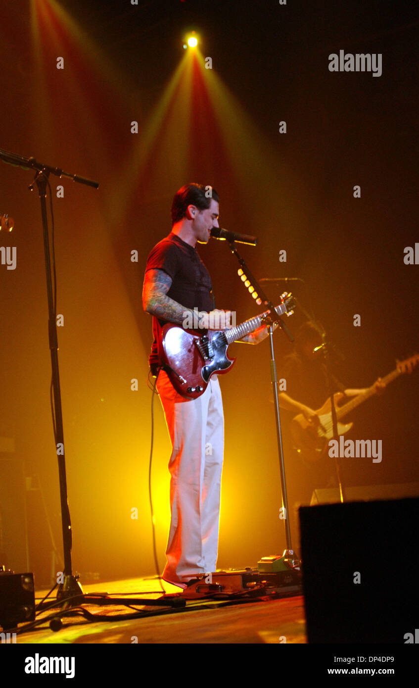 Aug 07, 2006; Myrtle Beach, SC, USA; Singer CHRIS CARRABBA of Dashboard ...