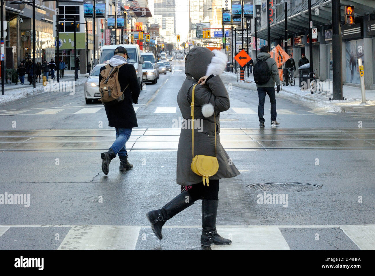 Busiest intersections hi-res stock photography and images - Alamy