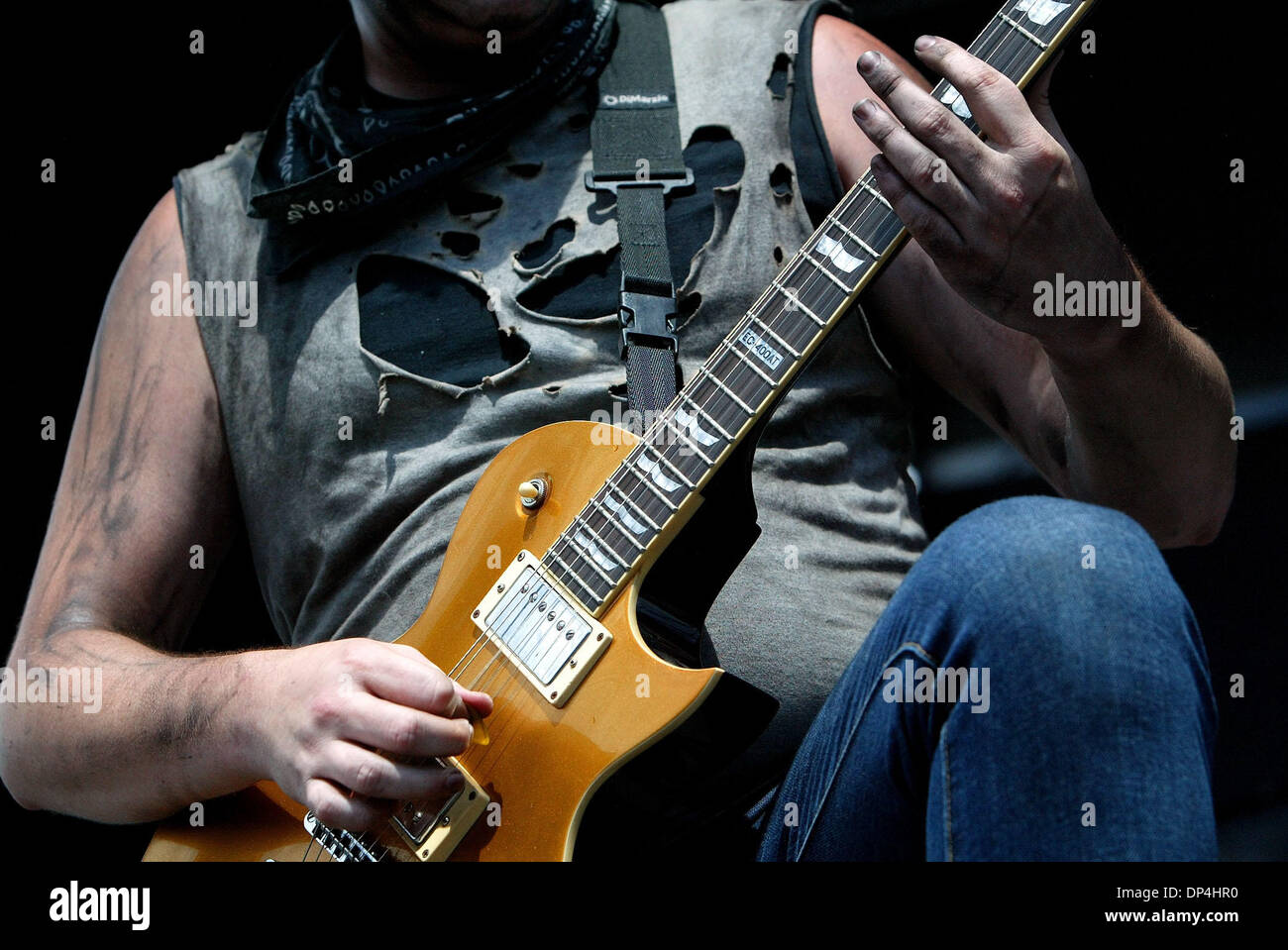 Norma jean guitarist hi-res stock photography and images - Alamy