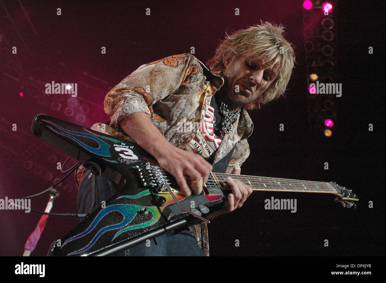 Cc nc hi-res stock photography and images - Alamy