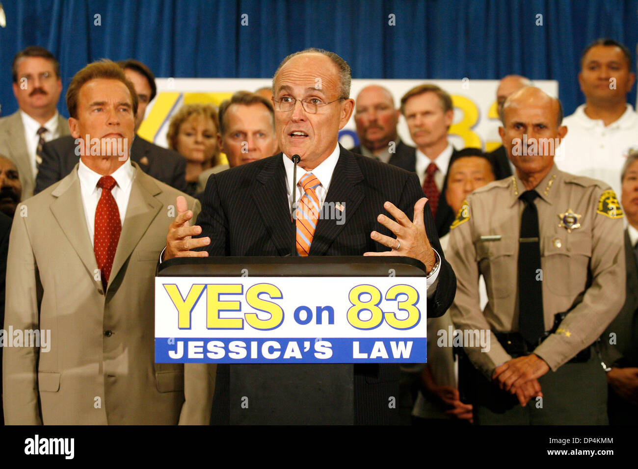 Father is arnold schwarzenegger hi-res stock photography and images - Alamy