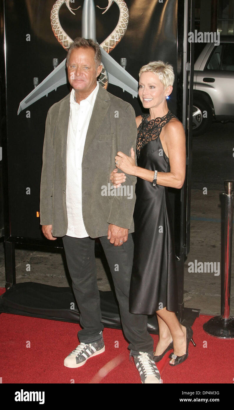 On plane usa 2006 david hi-res stock photography and images - Alamy