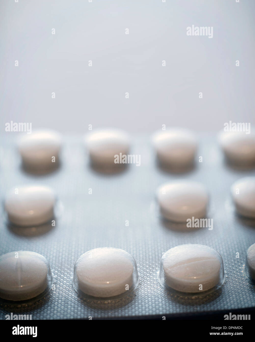 Penicillin tablets hi-res stock photography and images - Alamy