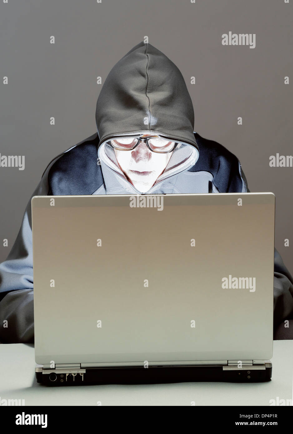 Computer crime image hi-res stock photography and images - Alamy
