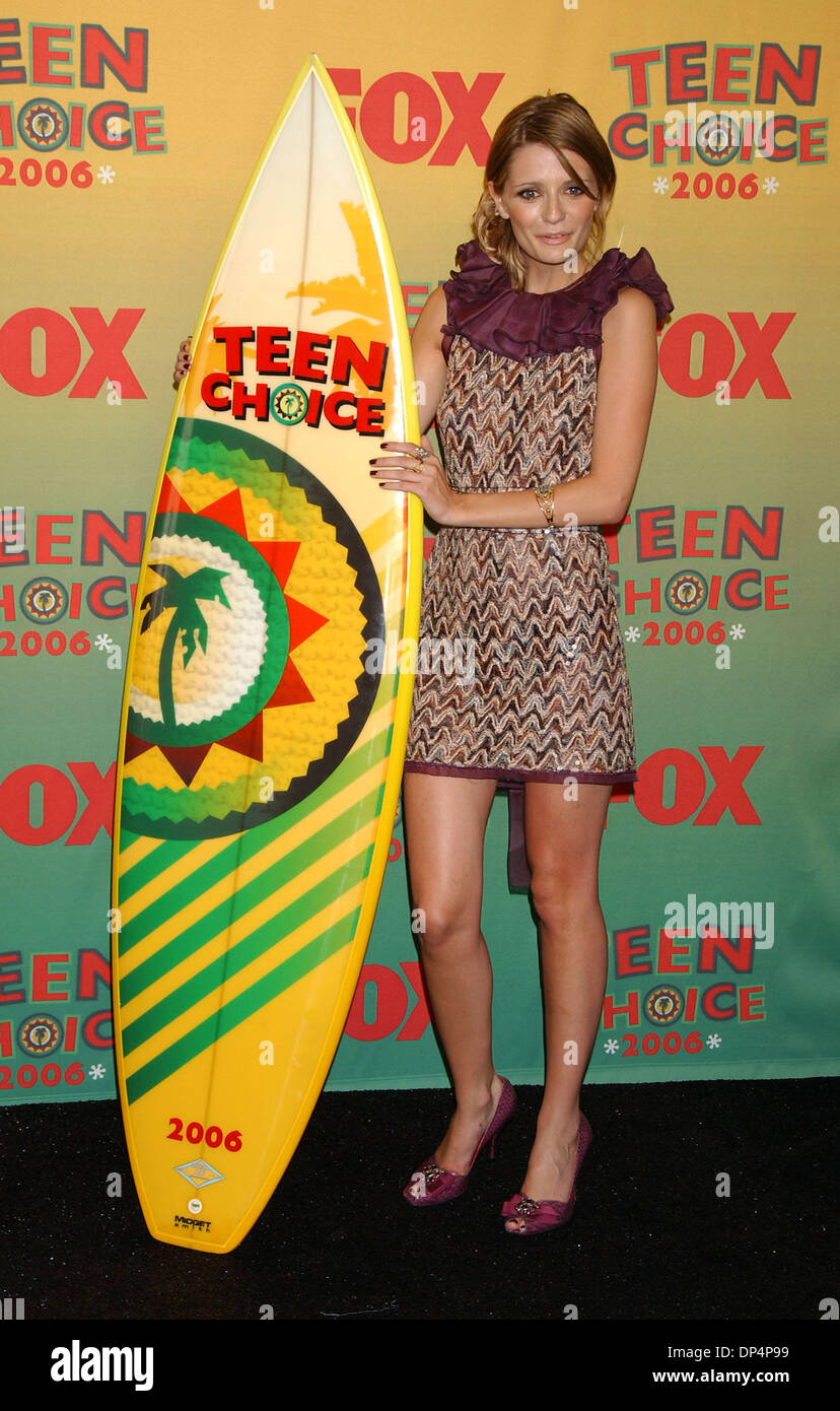 Aug 20, 2006; Universal City, CA, USA; MISCHA BARTON winner Choice TV Actress: Drama/Action ...