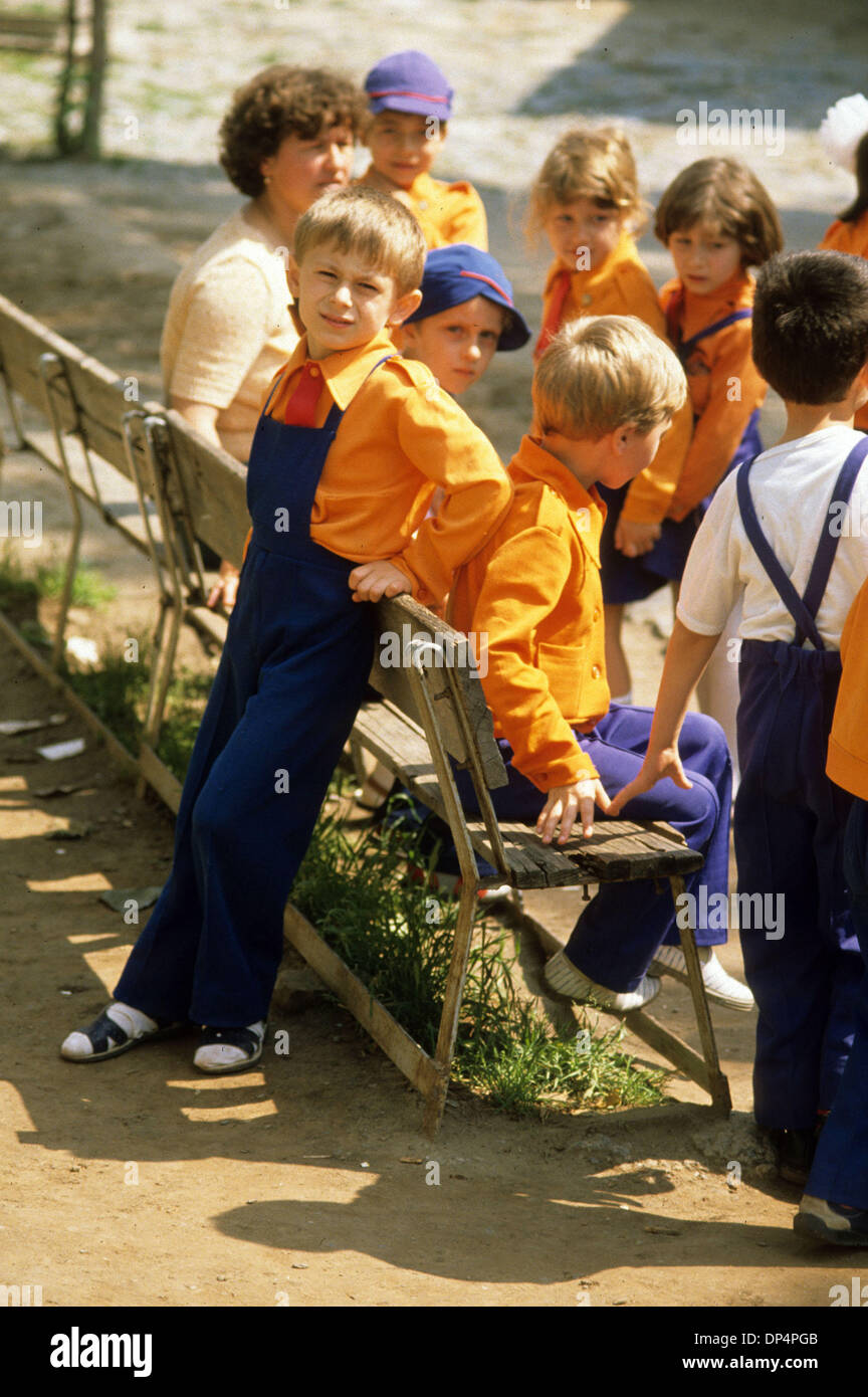 Aug 21, 2006; Bucharest, ROMANIA; Romanian schoolchildren poses for a ...