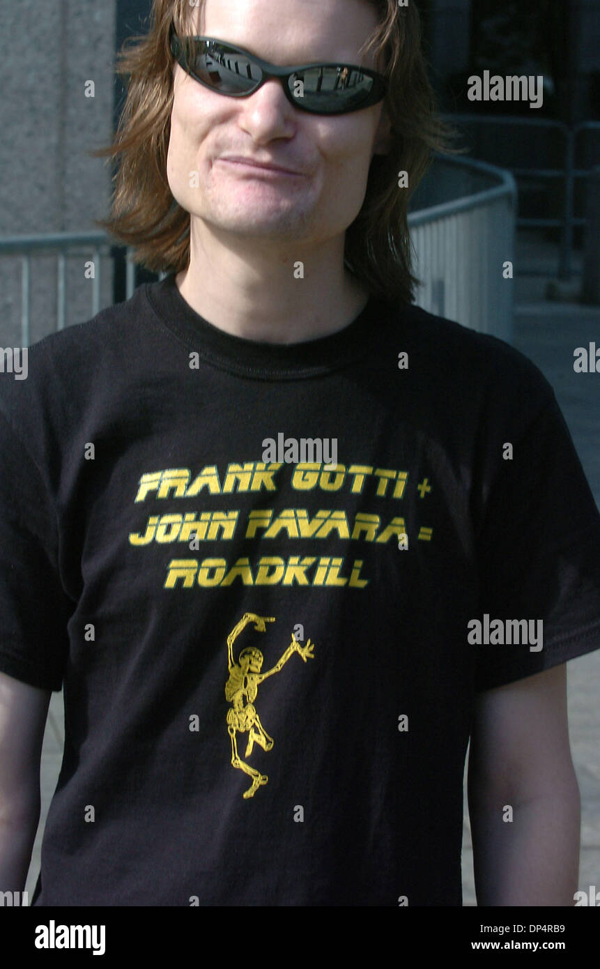 Aug 22, 2006; Manhattan, NY, USA; KEVIN LINDQUIST, 32, of Orlando ...