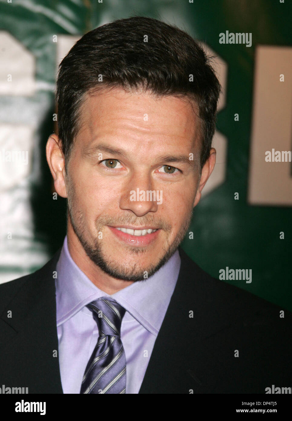 Aug 23, 2006; New York, NY, USA; Actor MARK WAHLBERG at the arrivals ...
