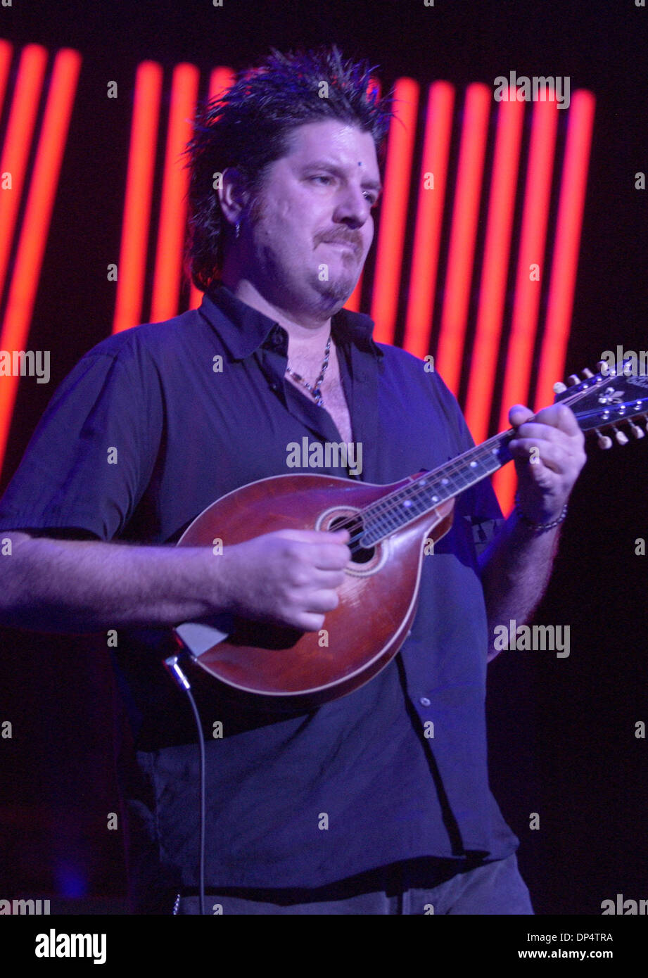 Aug 23, 2006; Raleigh, NC, USA; Musician DAVID IMMERGLUECK and band ...