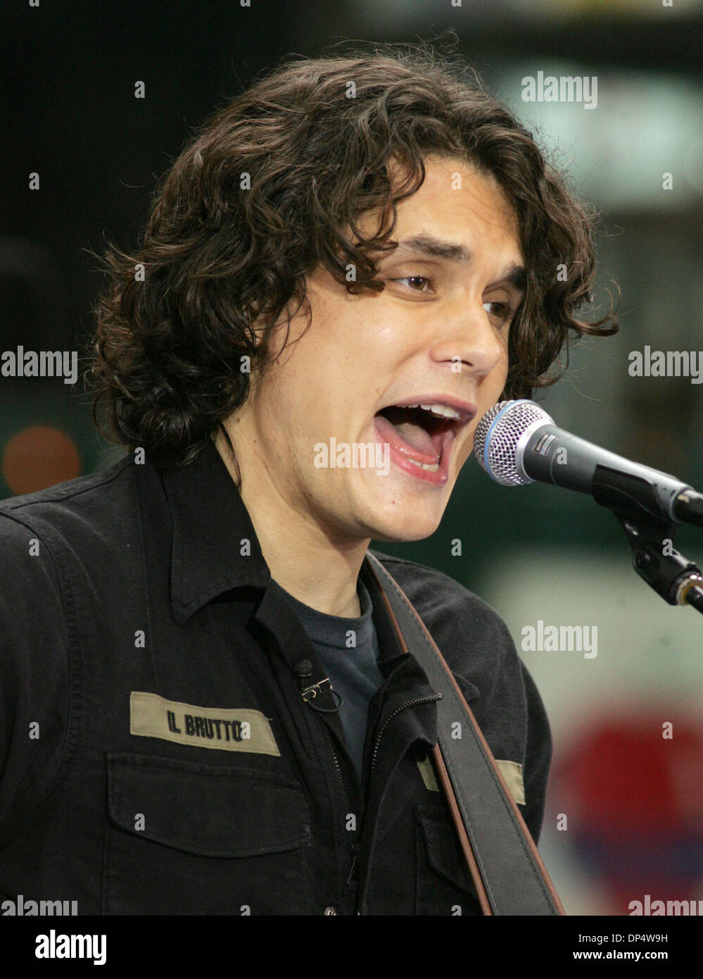 Aug 25 2006; New York, NY, USA; Singer JOHN MAYER performs on the ...