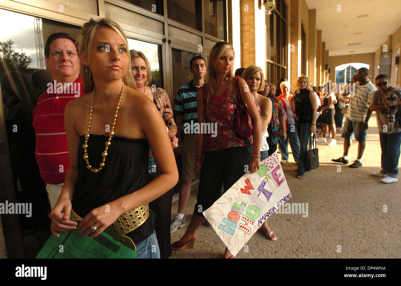 Aug 26, 2006; SAN ANTONIO, TX, USA; AMANDA HINDES and her family ...