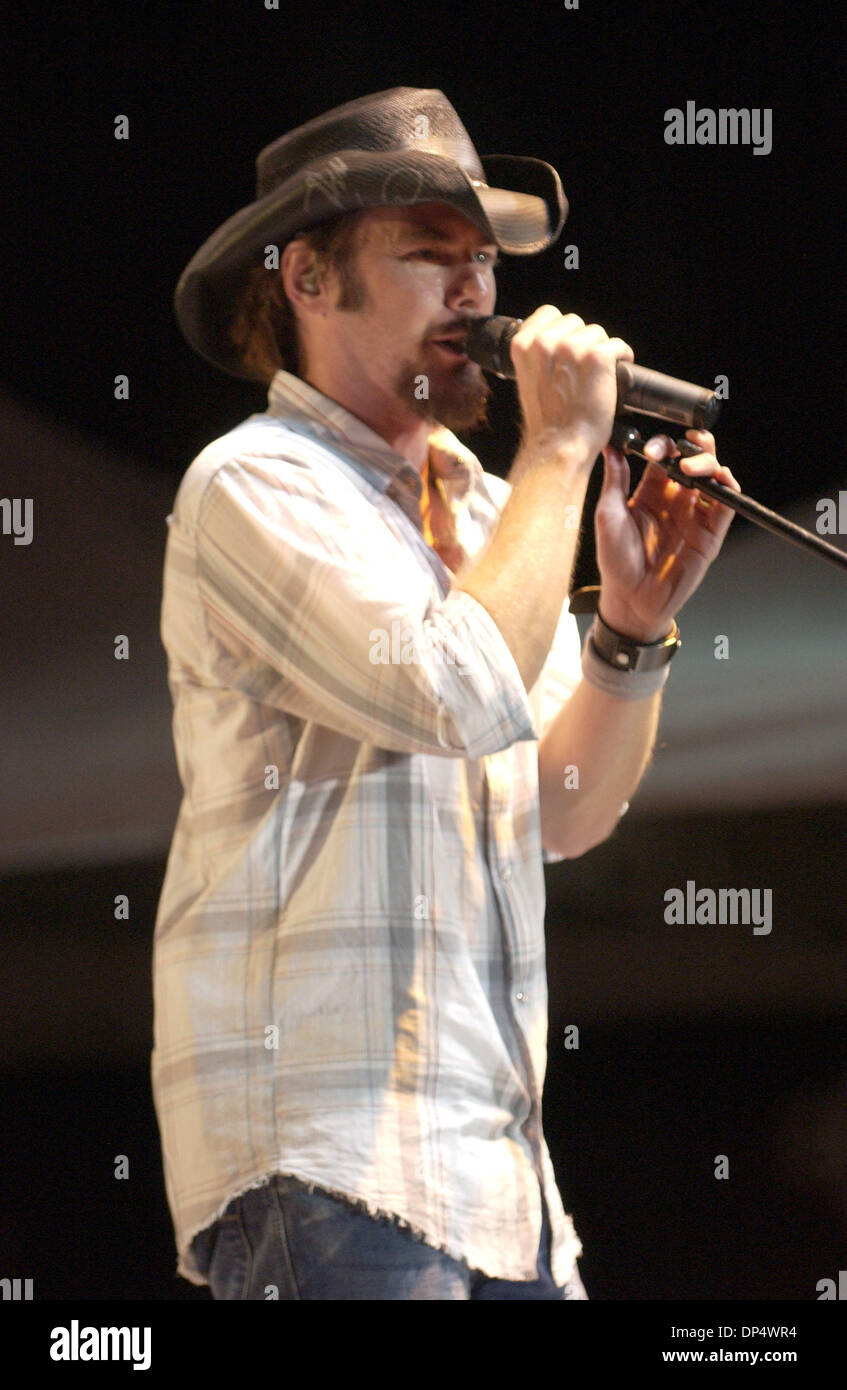 Brian mccomas hi-res stock photography and images - Alamy