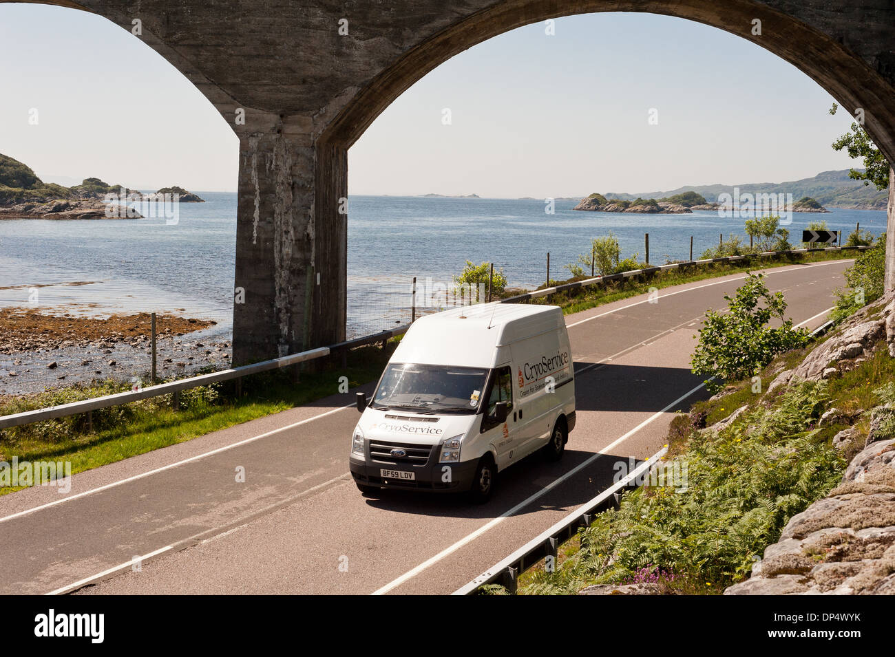 A830 road to isles hi-res stock photography and images - Alamy