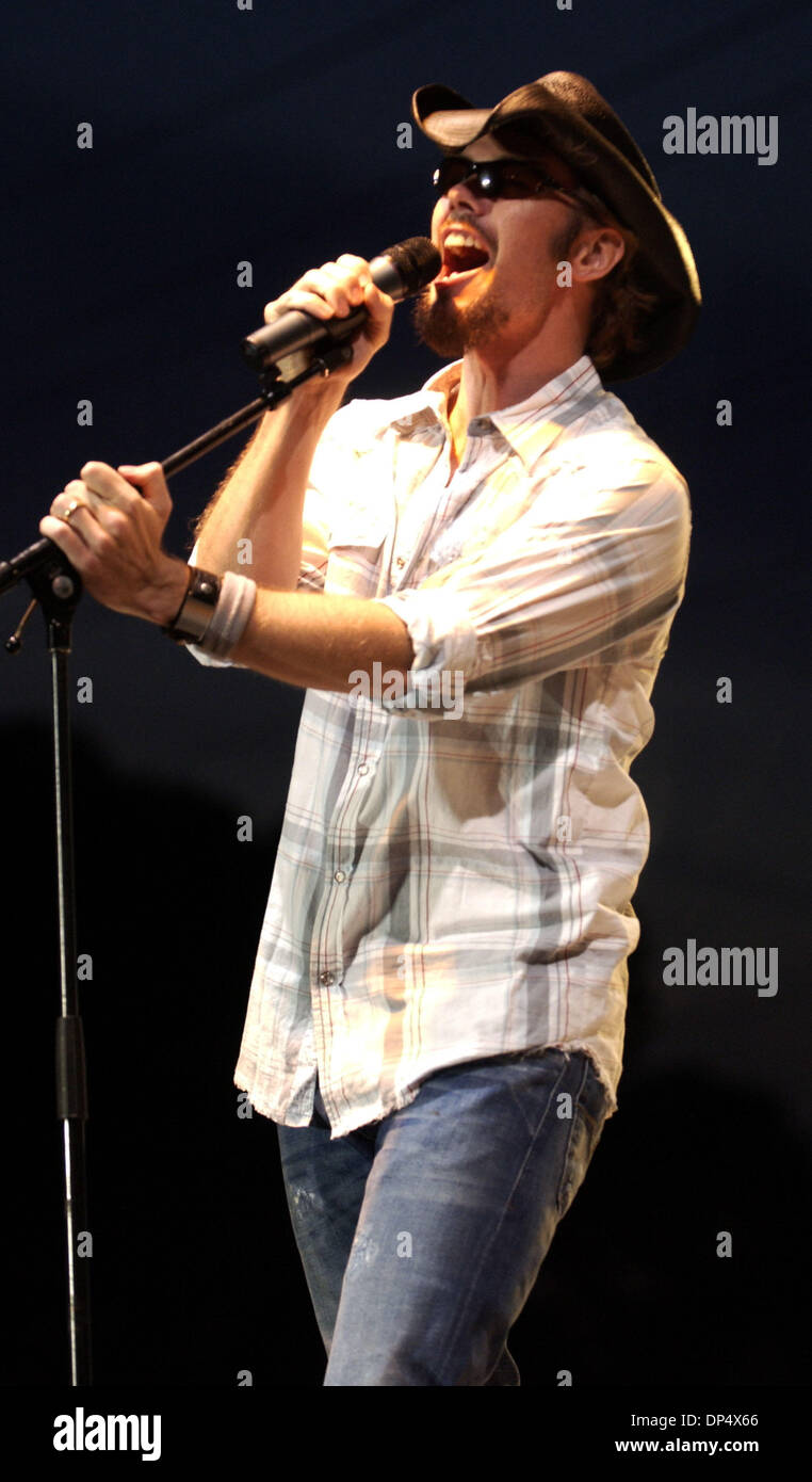 Brian mccomas hi-res stock photography and images - Alamy