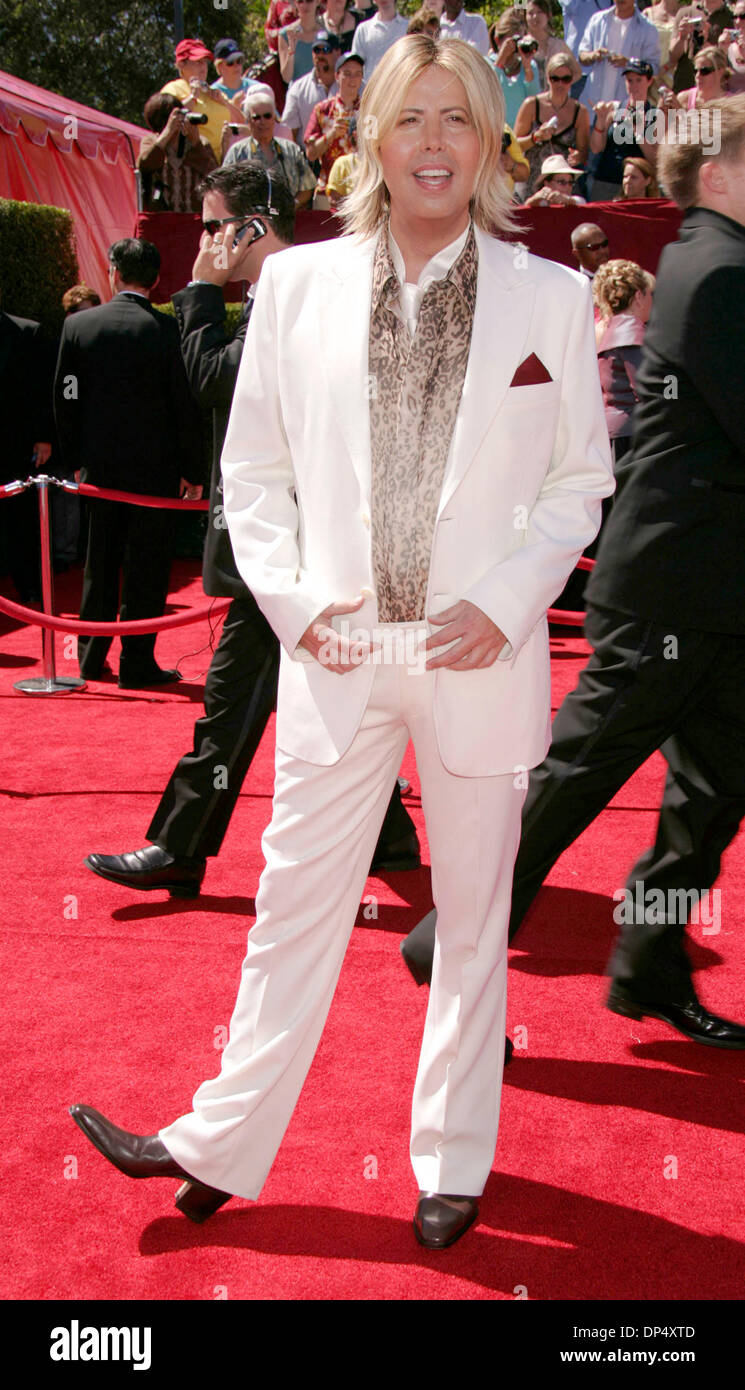 Aug 27, 2006; Los Angeles, CA, USA; Emmys 2006: Fashion critic STEVEN ...