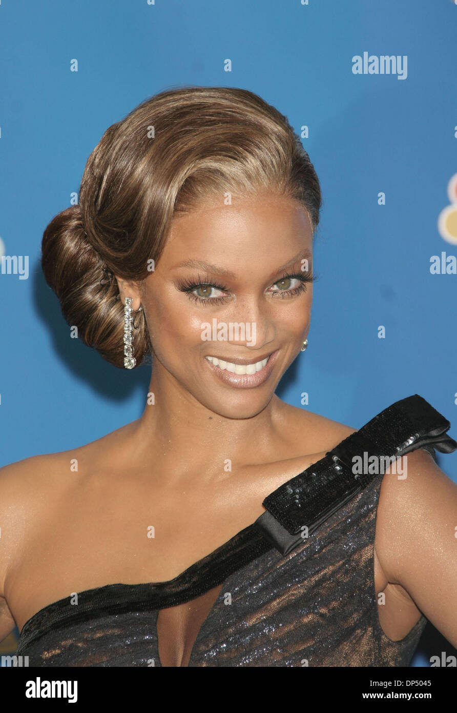 Tyra banks headshot hi-res stock photography and images - Alamy