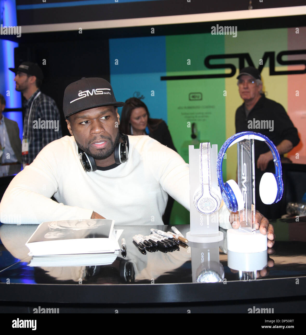 Las Vegas, Nevada, USA. 7th Jan, 2014. Rapper 50 Cents signs attends an ...