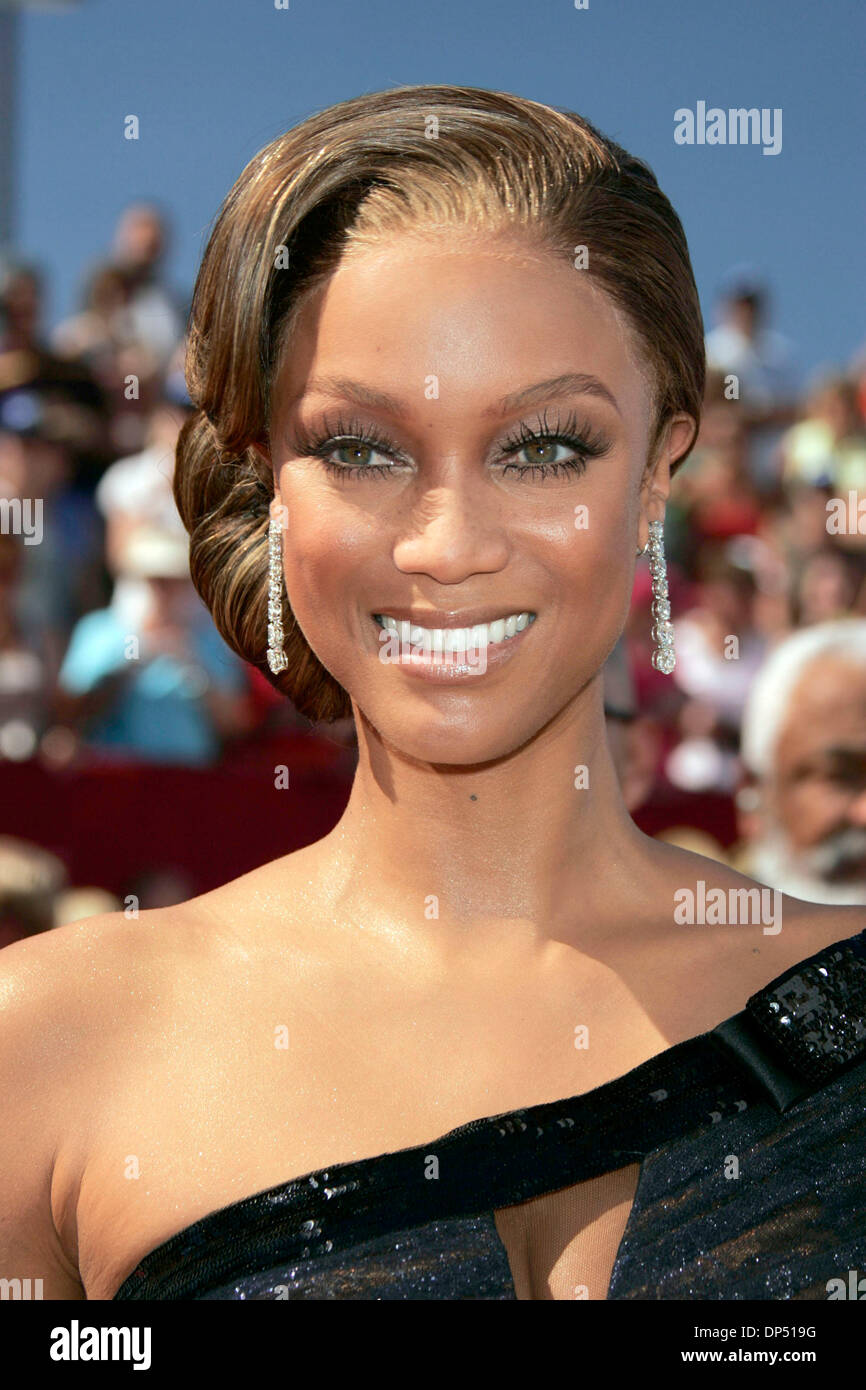 Aug 27, 2006; Los Angeles, CA, USA; Emmys 2006: Model TYRA BANKS ...
