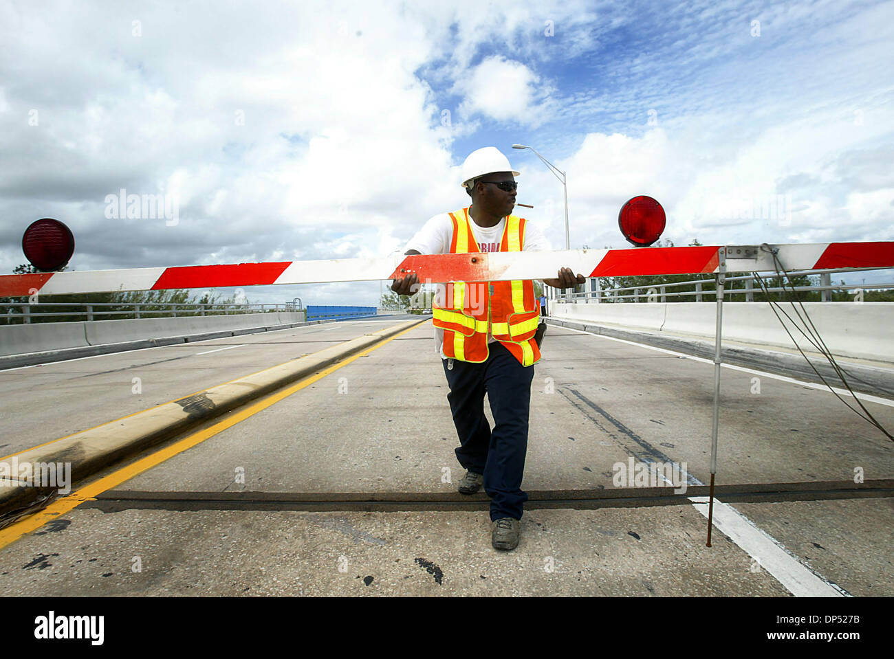 Chad gates hi-res stock photography and images - Alamy