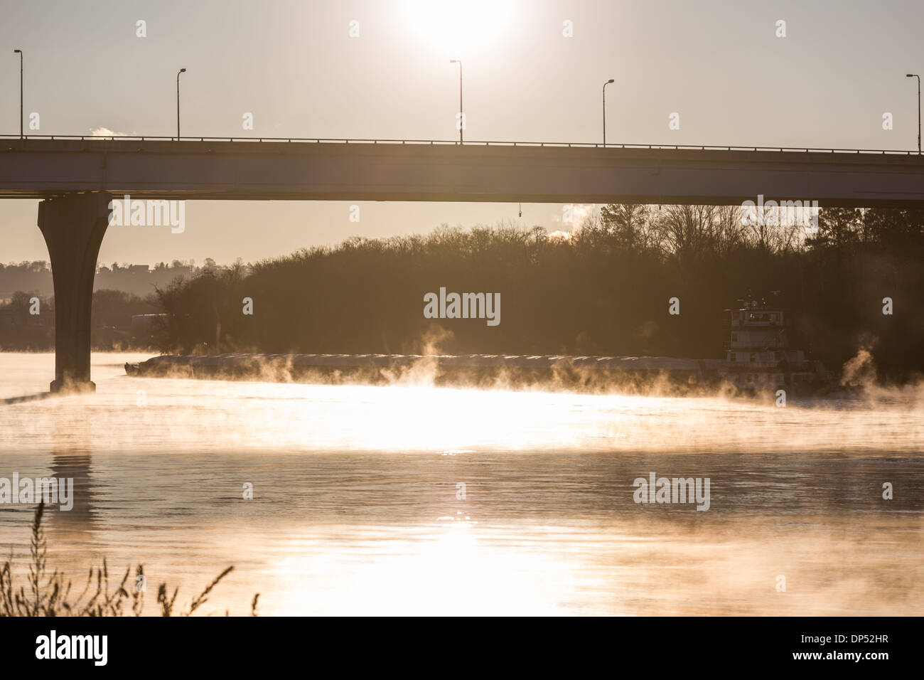 Steam barge hi-res stock photography and images - Alamy