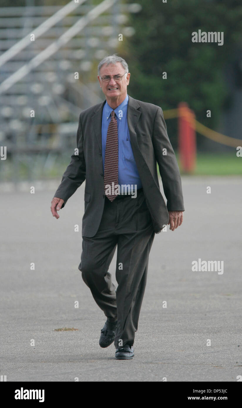 Aug 30, 2006; Camp Pendleton, CA, USA; Retired USMC Brig. Gen. DAVID ...