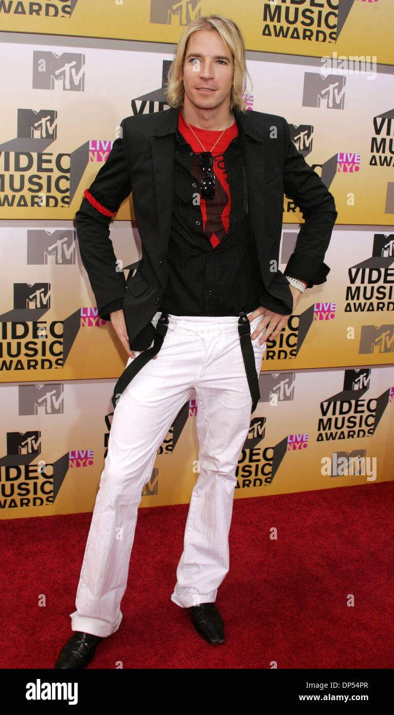 Aug 31, 2006; New York, NY, USA; Runner up on 'Rock Star' MARTY CASEY ...