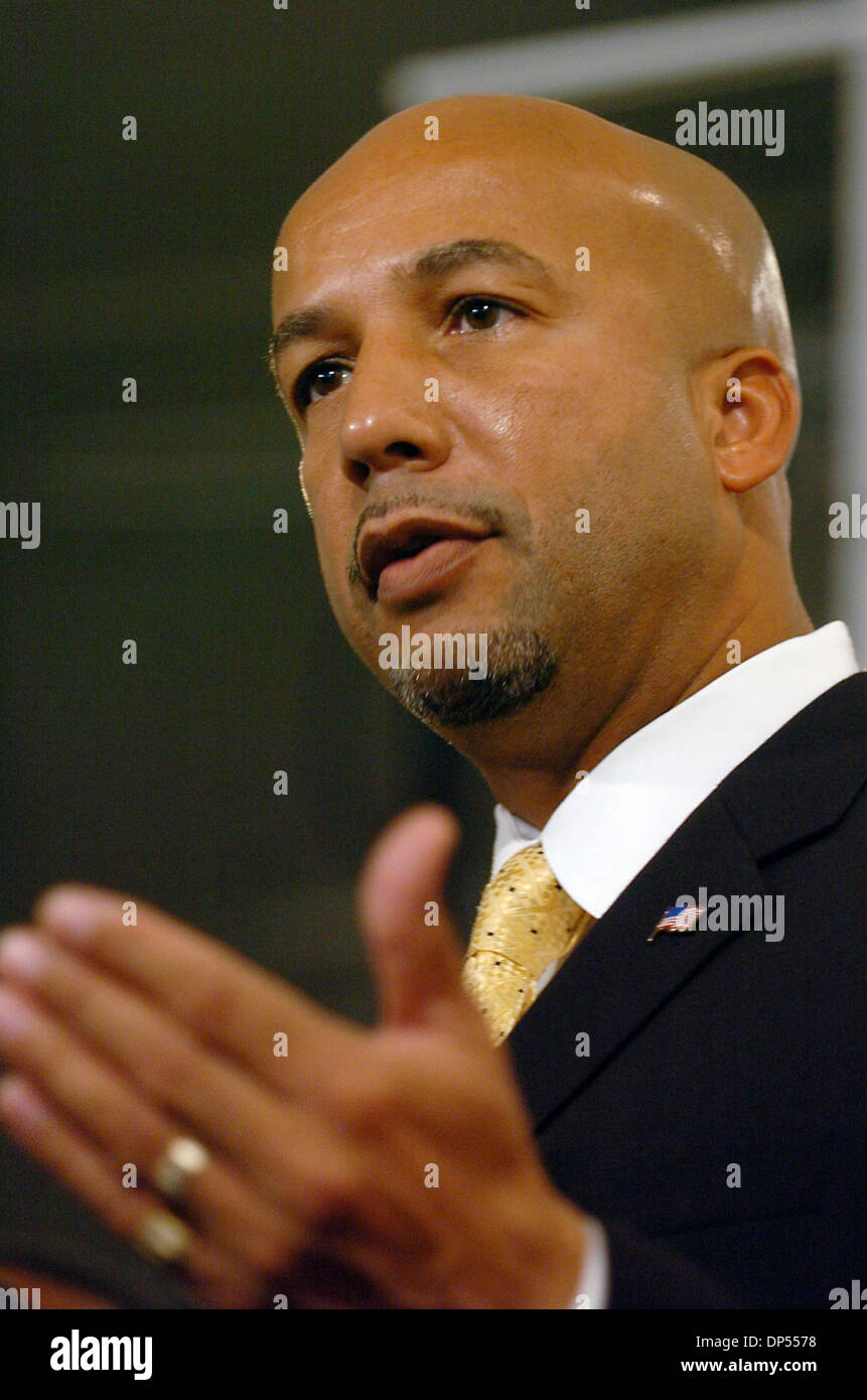 Sep 01, 2006; Manhattan, NY, USA; New Orleans Mayor RAY NAGIN announces ...