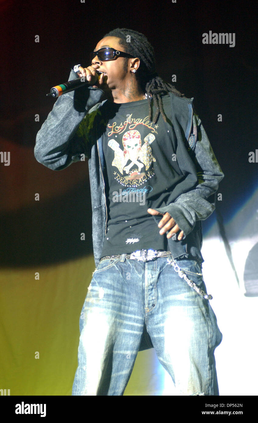 Lil wayne 2006 hi-res stock photography and images - Alamy