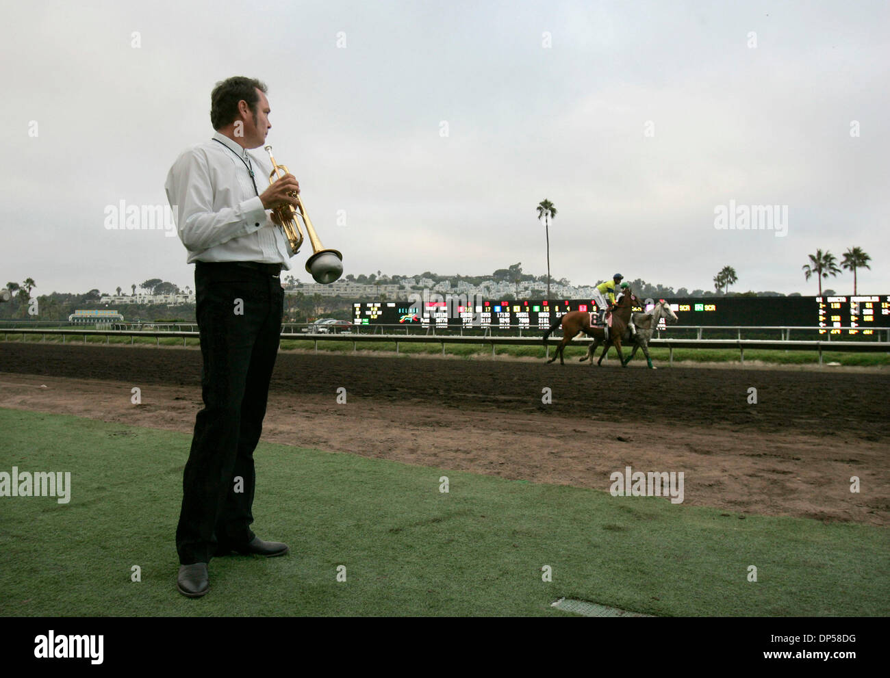 Sep 06, 2006; Del Mar, CA, USA; Track bugler (playing trumpet) LES ...