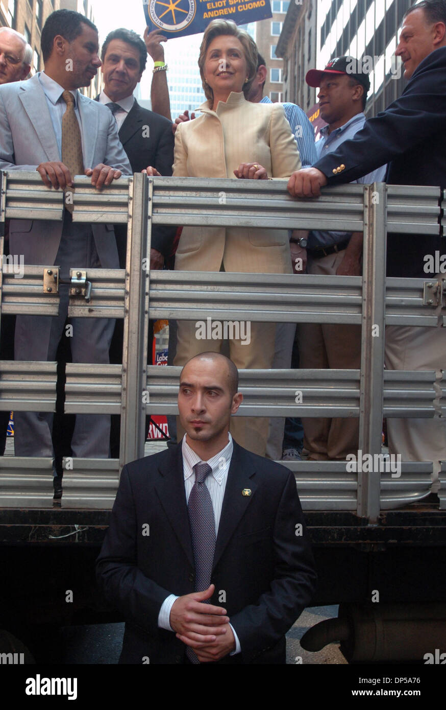 Sep 09, 2006; Manhattan, NY, USA; A Secret Service agent looks on as ...