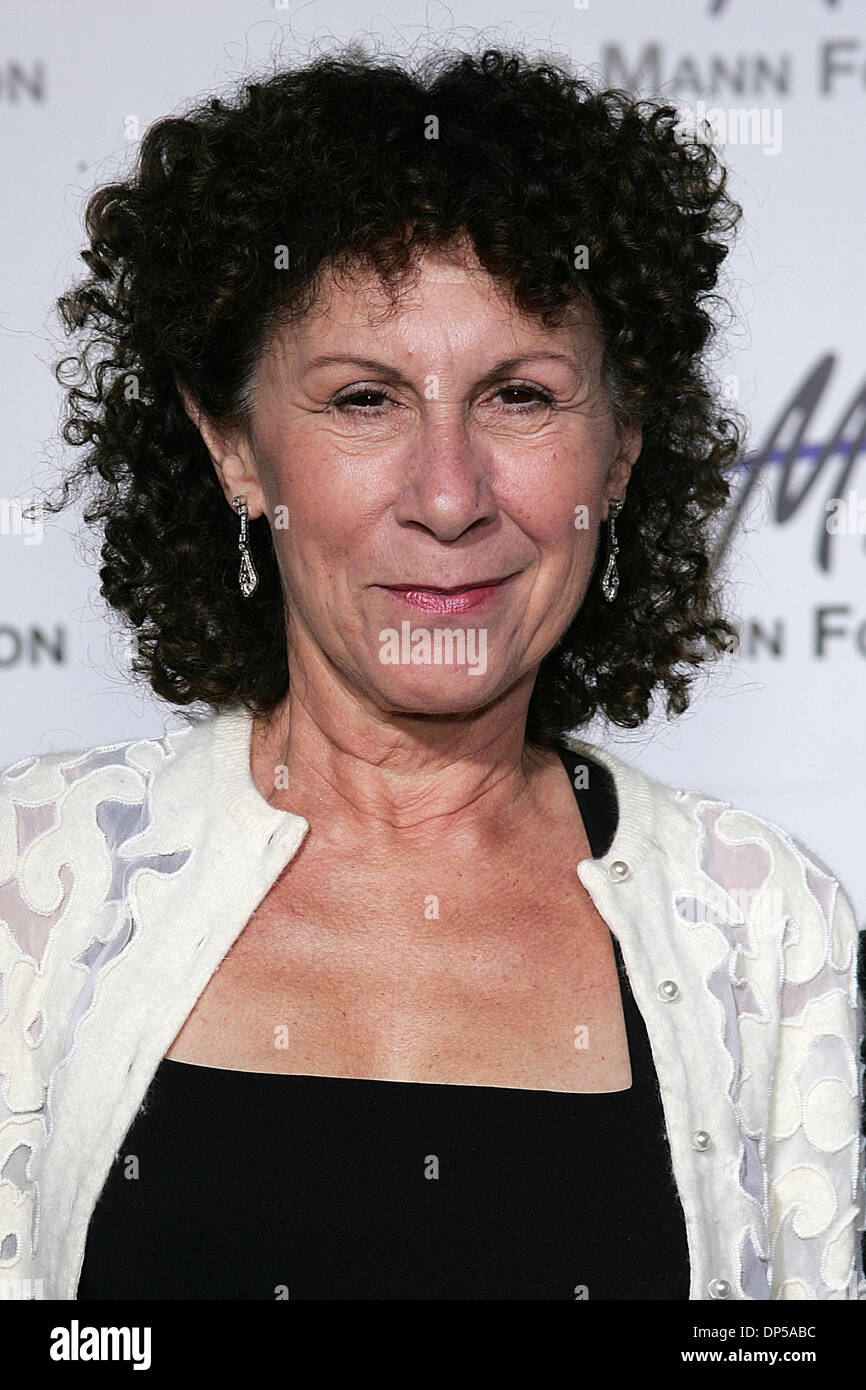 Sep 09, 2006; Beverly Hills, CA, USA; Actress RHEA PERLMAN during ...