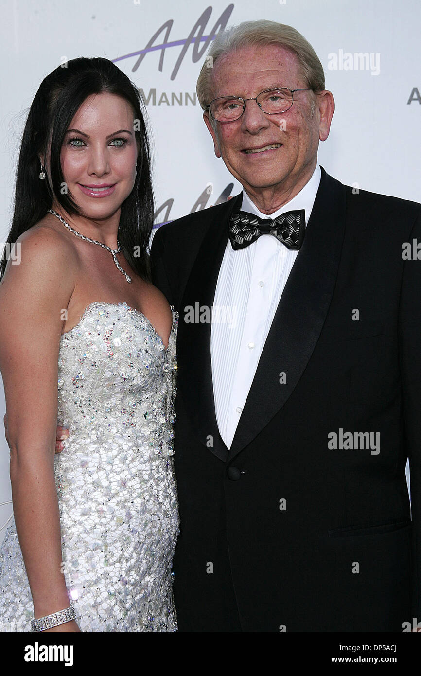Sep 09, 2006; Beverly Hills, CA, USA; CASSANDRA MANN and her father ...